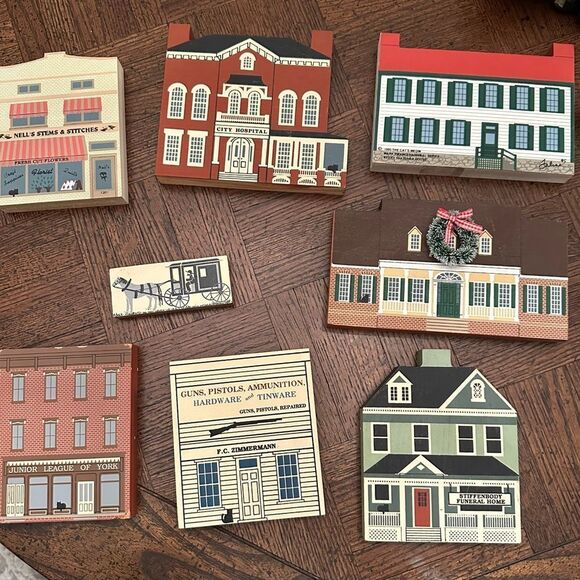 Accents | Wood Houses Town Storesby Faline From Late 8s Early 90s | Poshmark